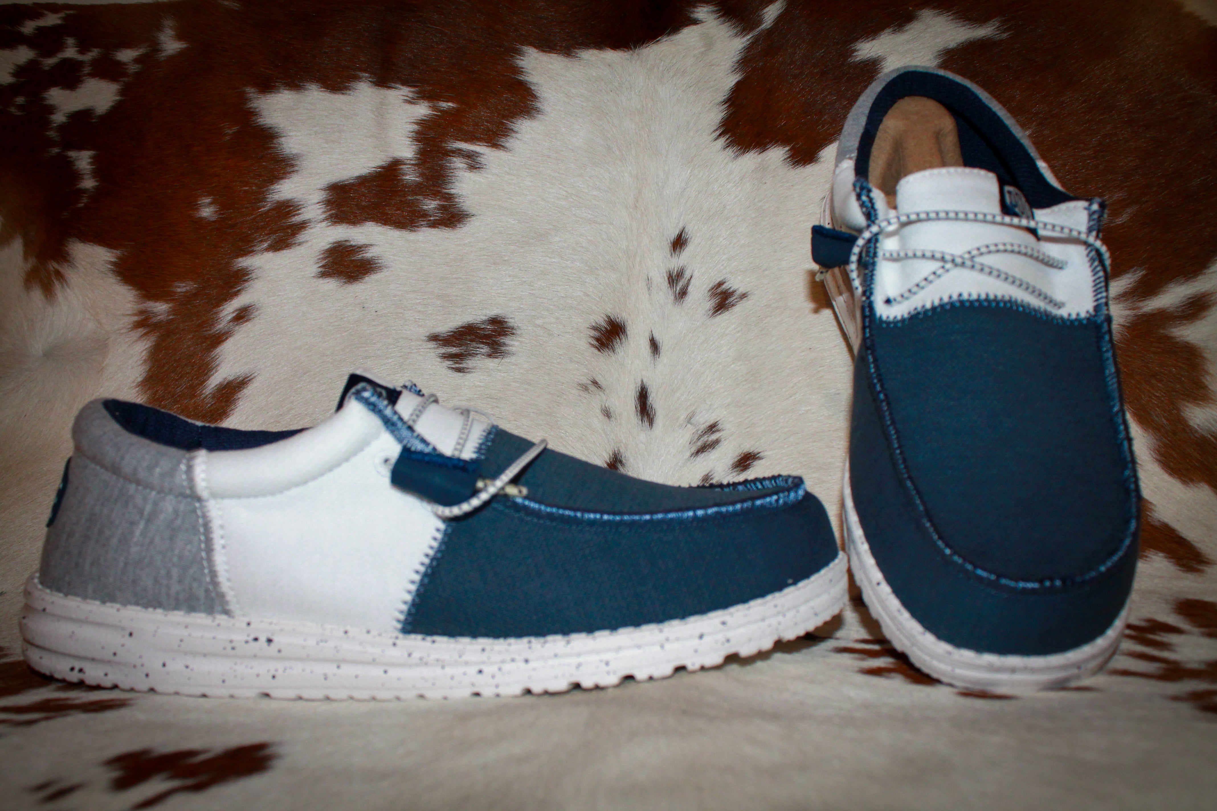 Wally Tri Varsity – Triple A Farm & Ranch, LLC